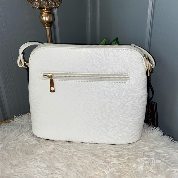 Deluxity | Bags | Deluxity Vegan Crossbody Purse | Poshmark